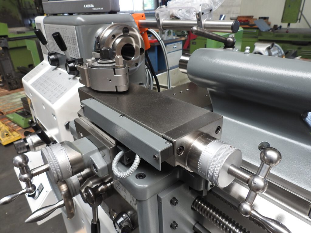 Drehmaschine: Weiler Matador (überholt) | Arnold Werkzeugmaschinen